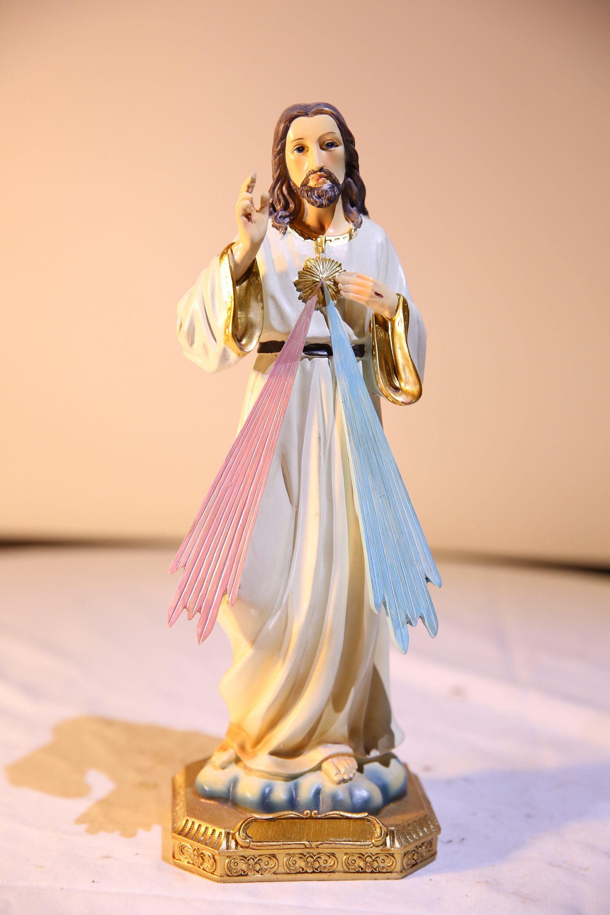 Jesus Christ Divine Mercy Statue - Etsy