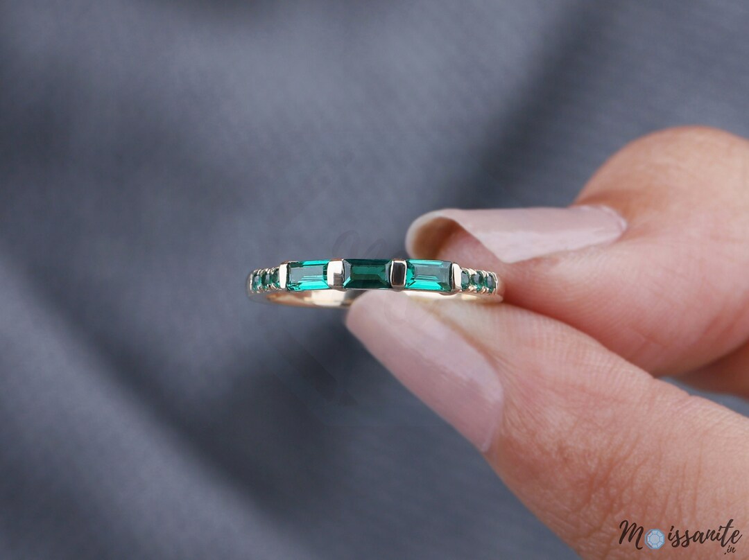 Baguette and Round Green Emerald Gemstone Wedding Band Baguette Cut ...