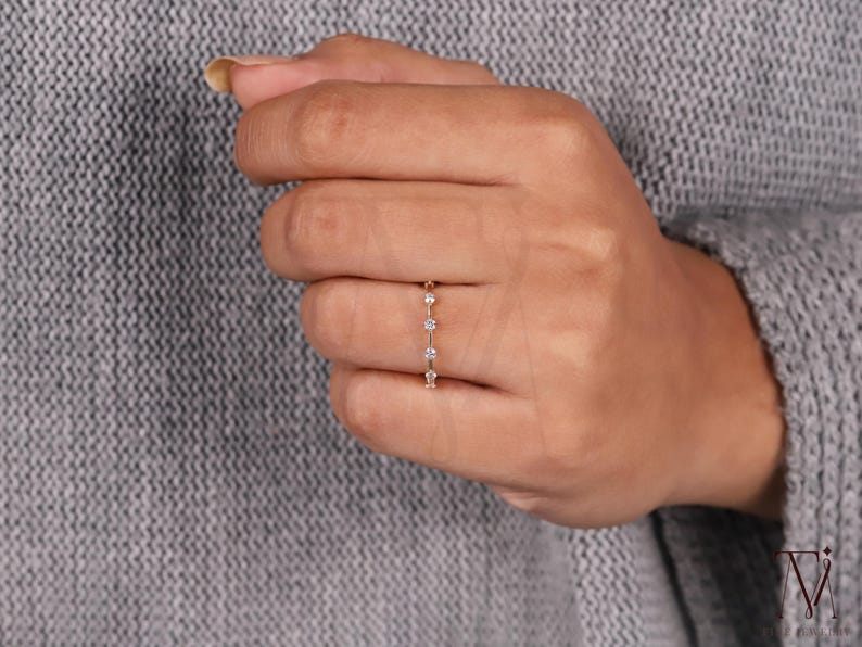 Floating Bubble 2mm Lab Grown Round Diamond Wedding Minimalist Band ...