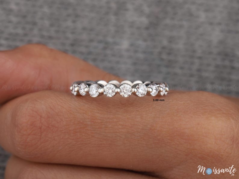 Custom Labgrown Diamond Bubble Band, Everyday Wear Moissanite Band ...