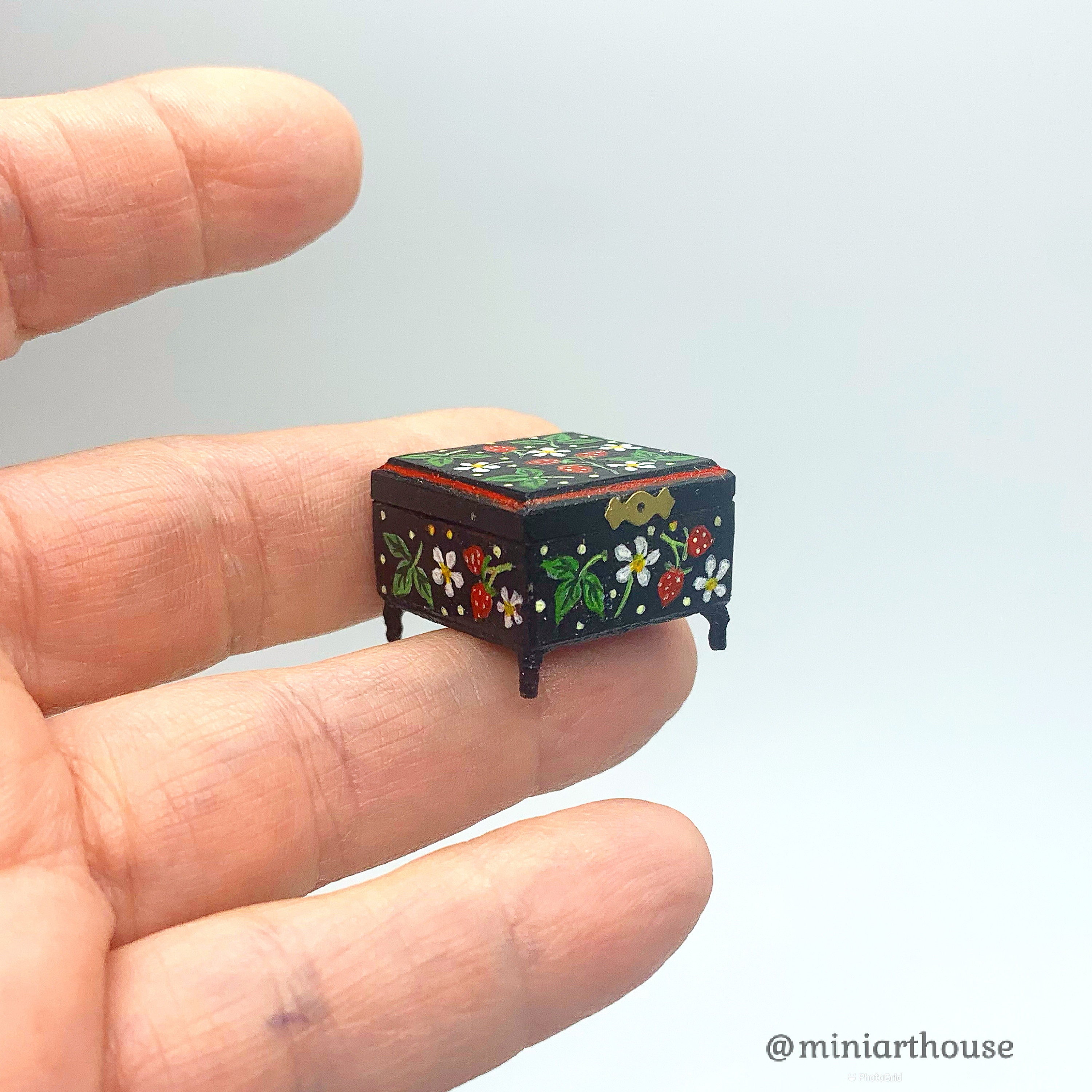 1:12 Scale Miniature Black Casket - Etsy