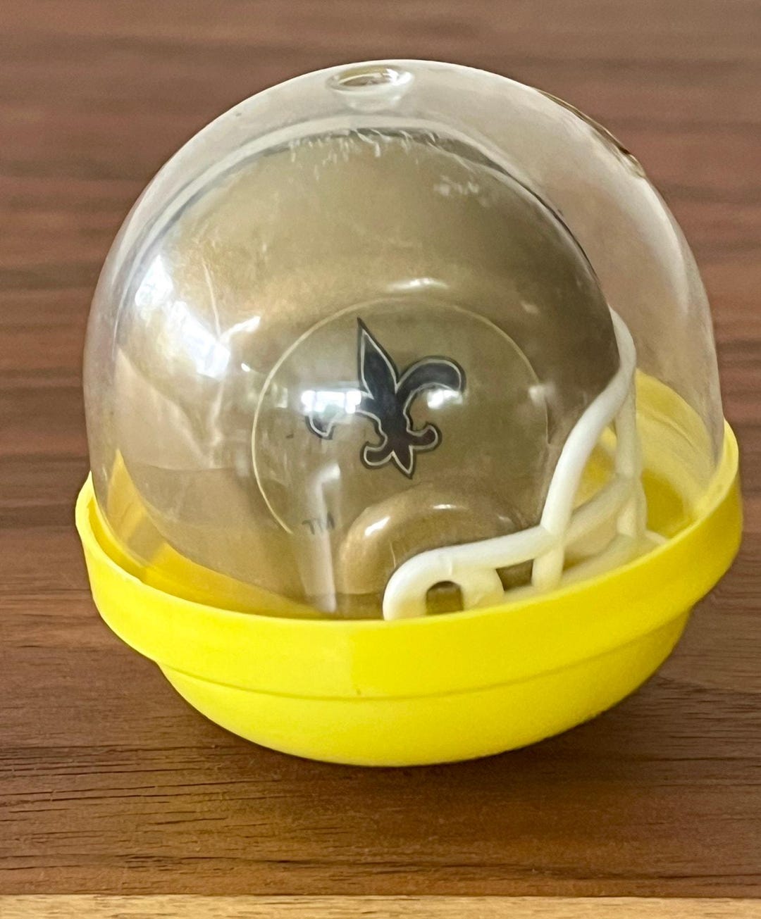 VTG NFL Mini Gumball Vending Machine New Orlean Saints Plastic Football ...