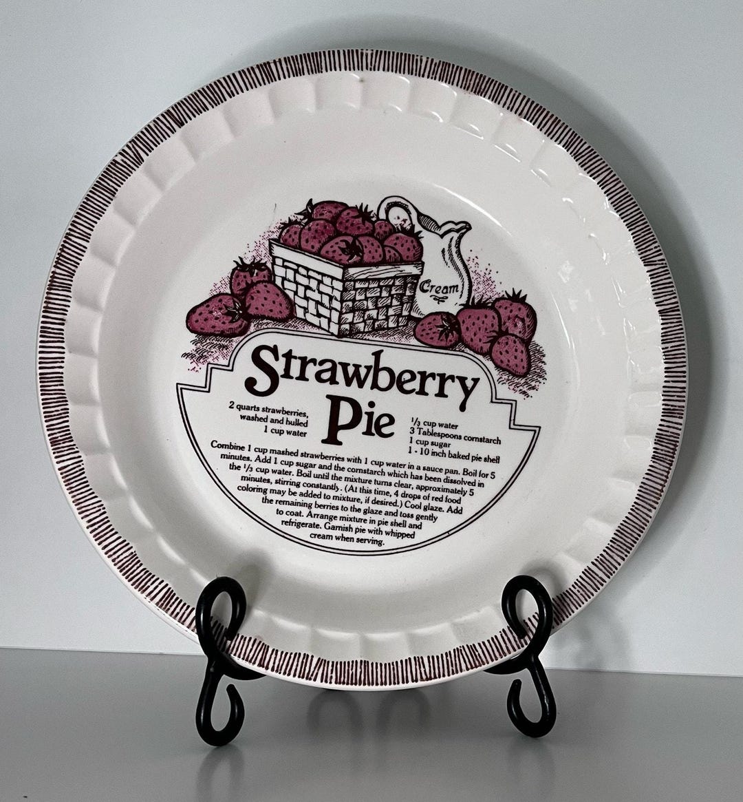 Strawberry Recipe Pie Plate, Vintage 11 Inch Royal China Jeannette Deep ...