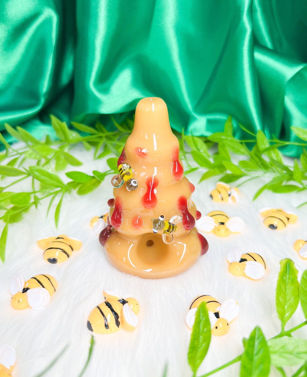 Beehive Hand Pipe Heady Glass Girly Pipe Cute Pipe Unique Pipe Bee Pipe ...