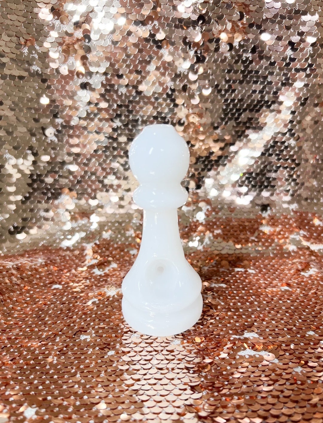White Pond Glass Hand Pipe| Cute Pipe|unique Pipe| Chess Hand Pipe - Etsy