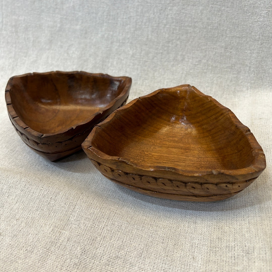 Handcrafted Wooden Triangle Bowl: Rustic Trinket Dish & Jewelry Holder ...