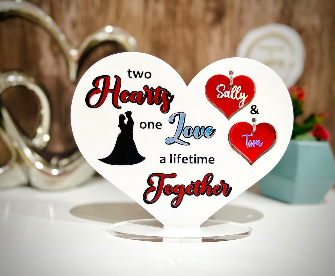 Personalised Acrylic Heart Stand - Etsy