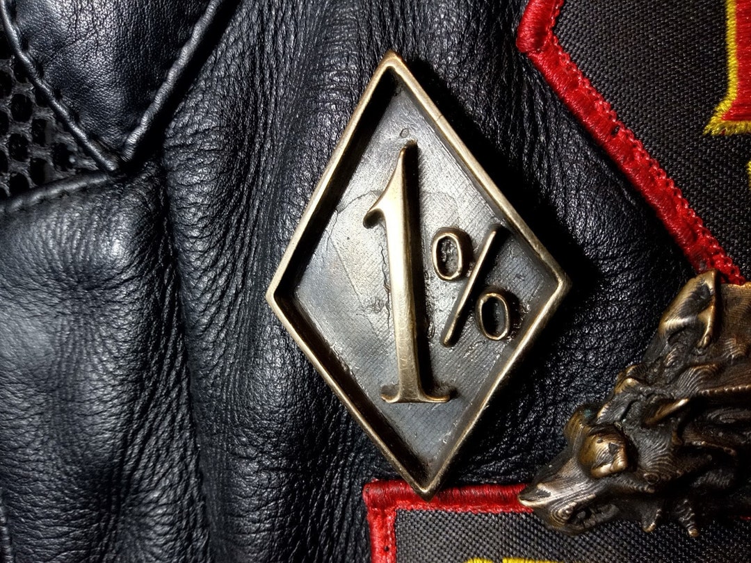 1% Badge/ Bronze Metal/ Diamond / One Percent Badge - Etsy