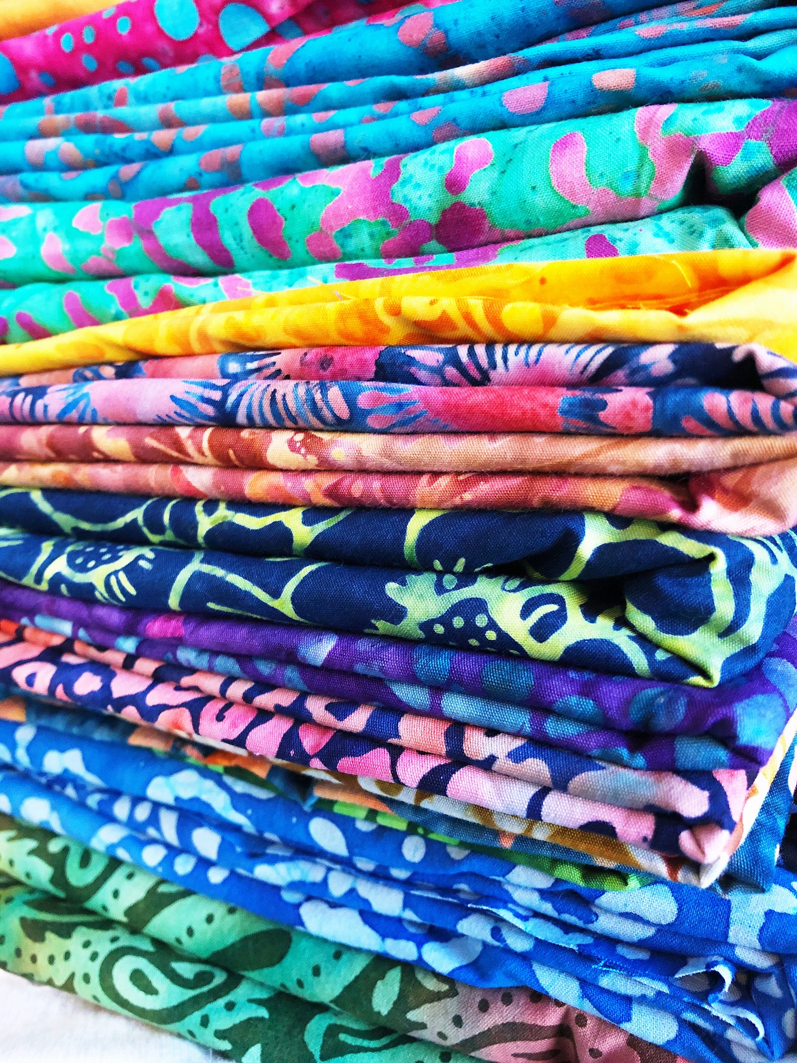 Batik Cotton Fabric Remnants, Fabric Scrap Grab Bag, Quilt Fabric Scrap ...