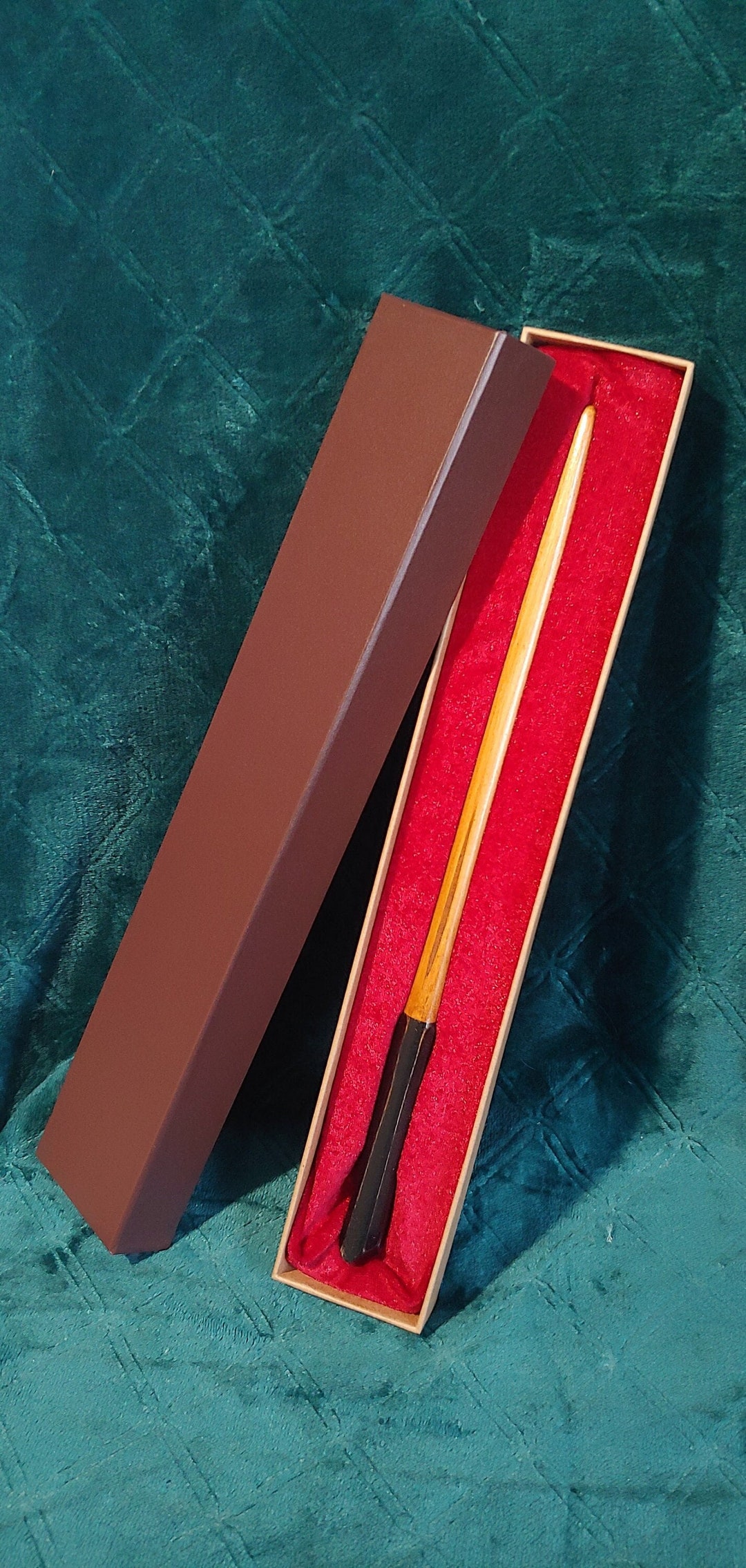 Handcrafted Maple Wizarding Wand 15 Unicorn Hair Core / Fantasy ...