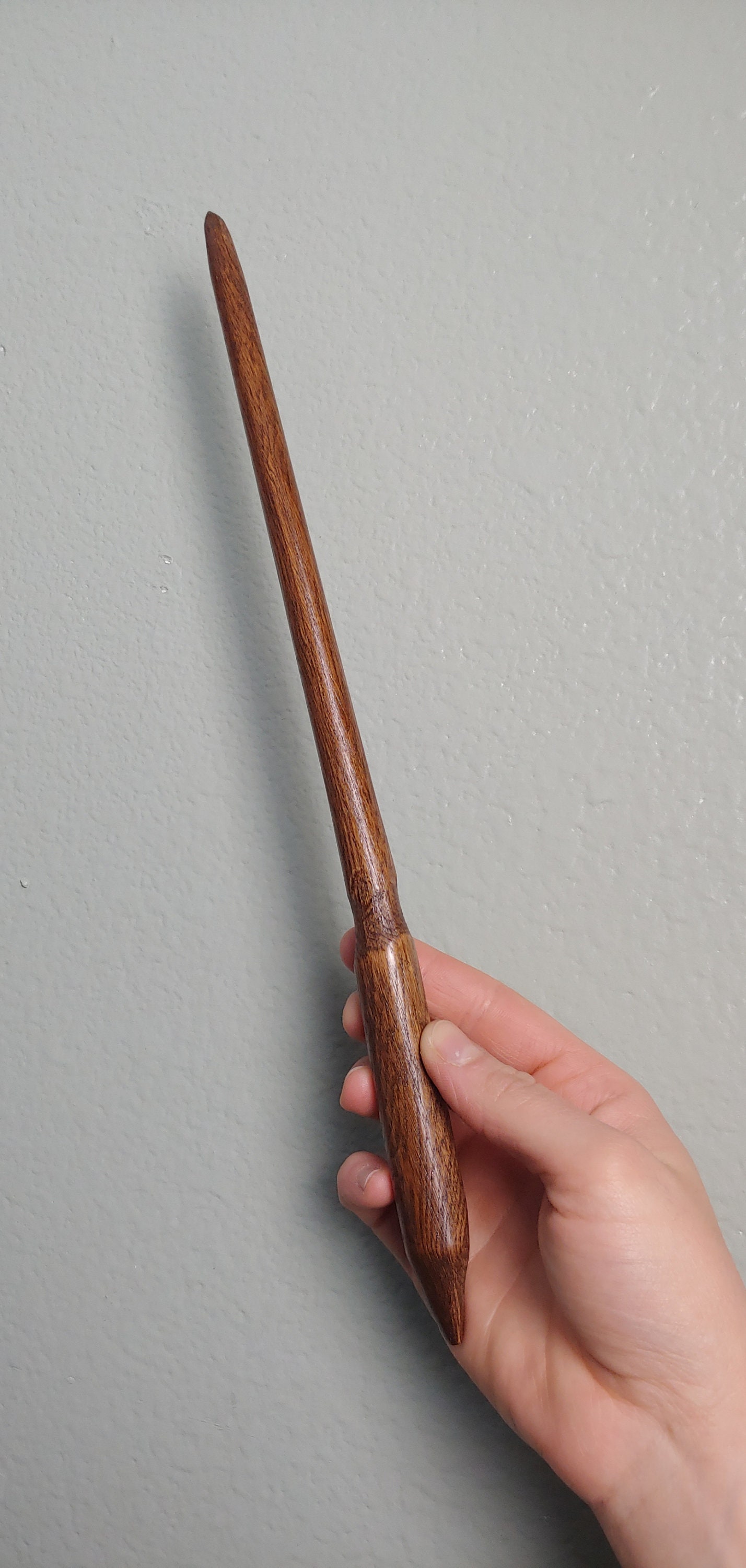 Handcrafted Red Oak Wizarding Wand 12 7/8" Unicorn Hair Core / Fantasy ...
