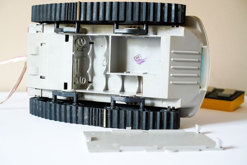 Intercosmos Soviet CCCP Moonrover 80s Remote Control Vintage Space Toy ...