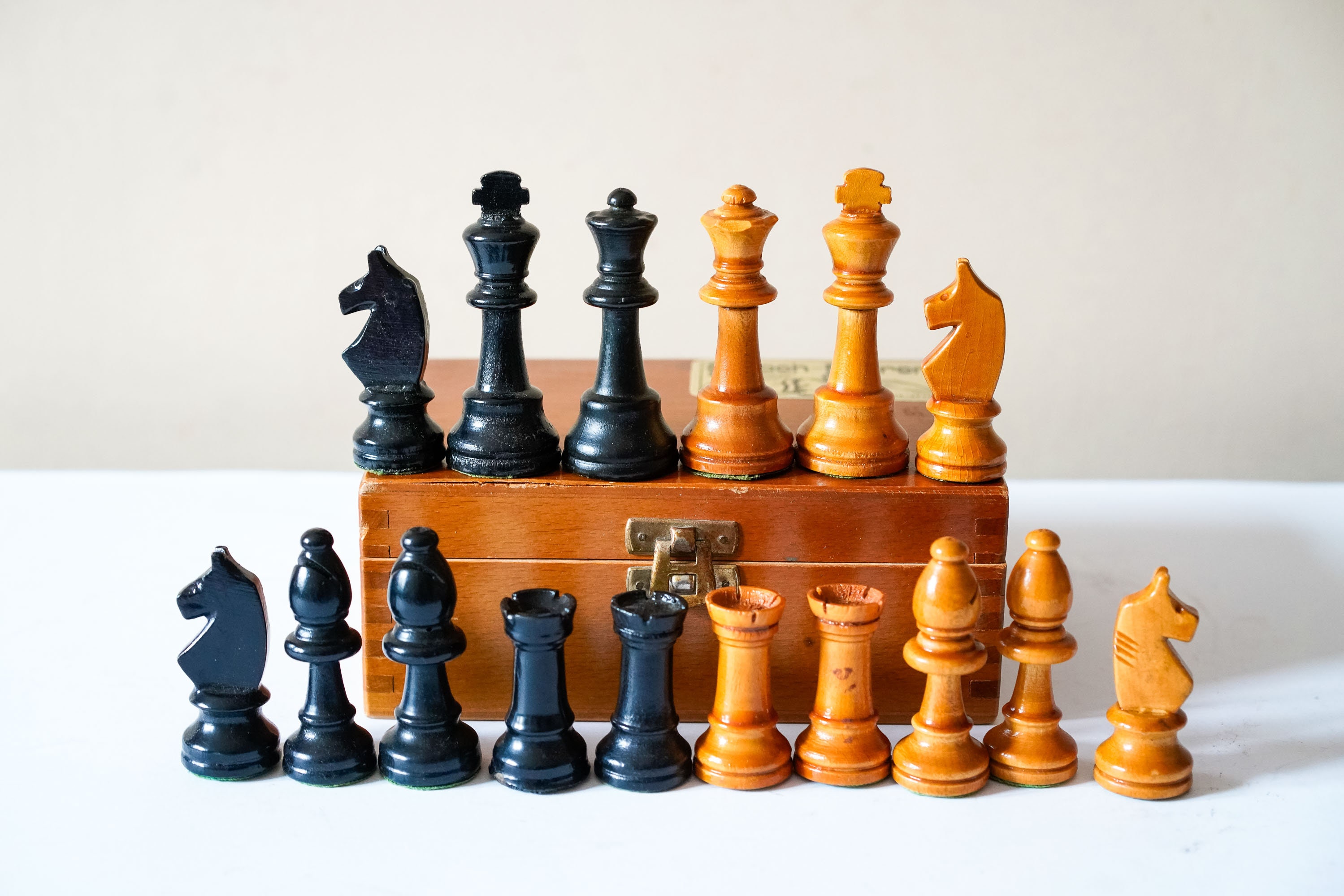 Vintage German Chess Pieces/chess Set SISO Exclusive in Wooden Box With ...