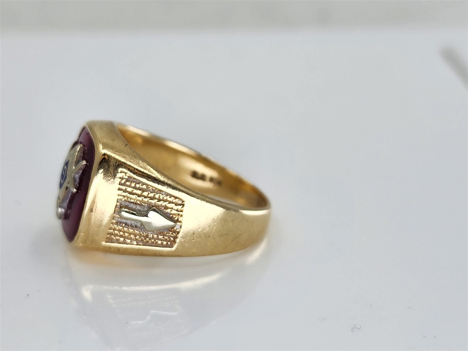 Vintage 10K Masonic Ring With Red Plastic and G Center. Size - Etsy