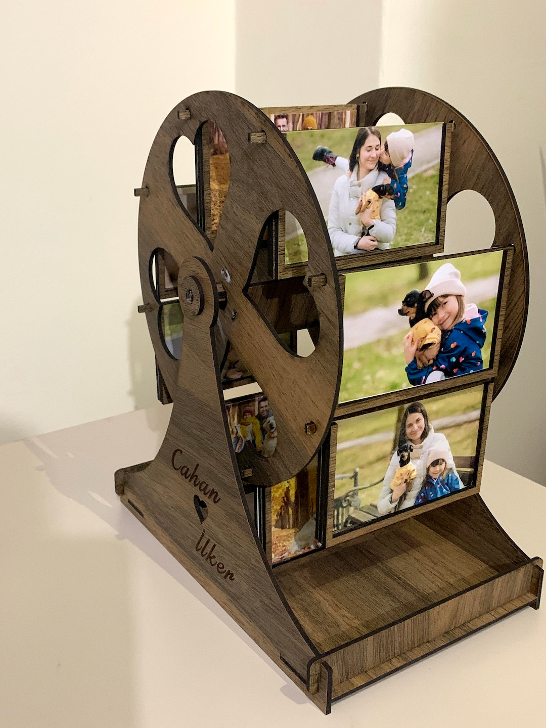 Personalized Wooden Ferris Wheel Photo Display, Couple Gift - Etsy