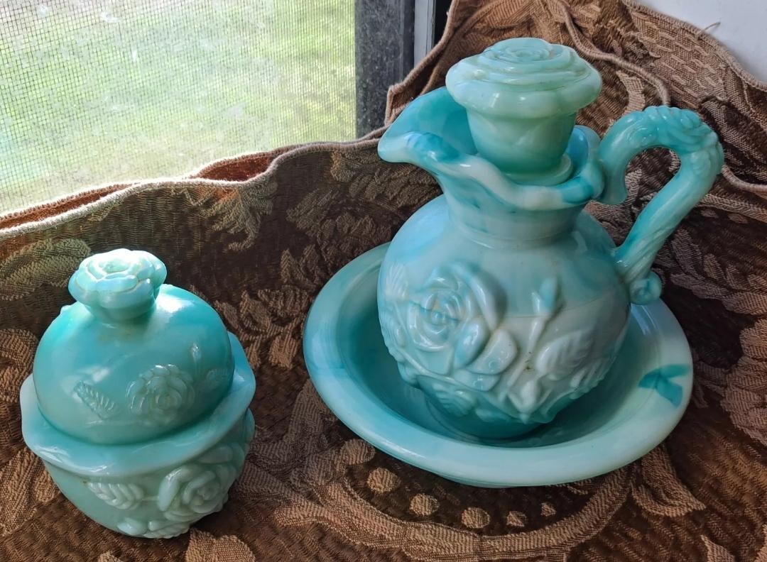 Avon Teal Swirl Slag Glass Pitcher Decanter W/ Bowl & Powder Sachet 3 ...