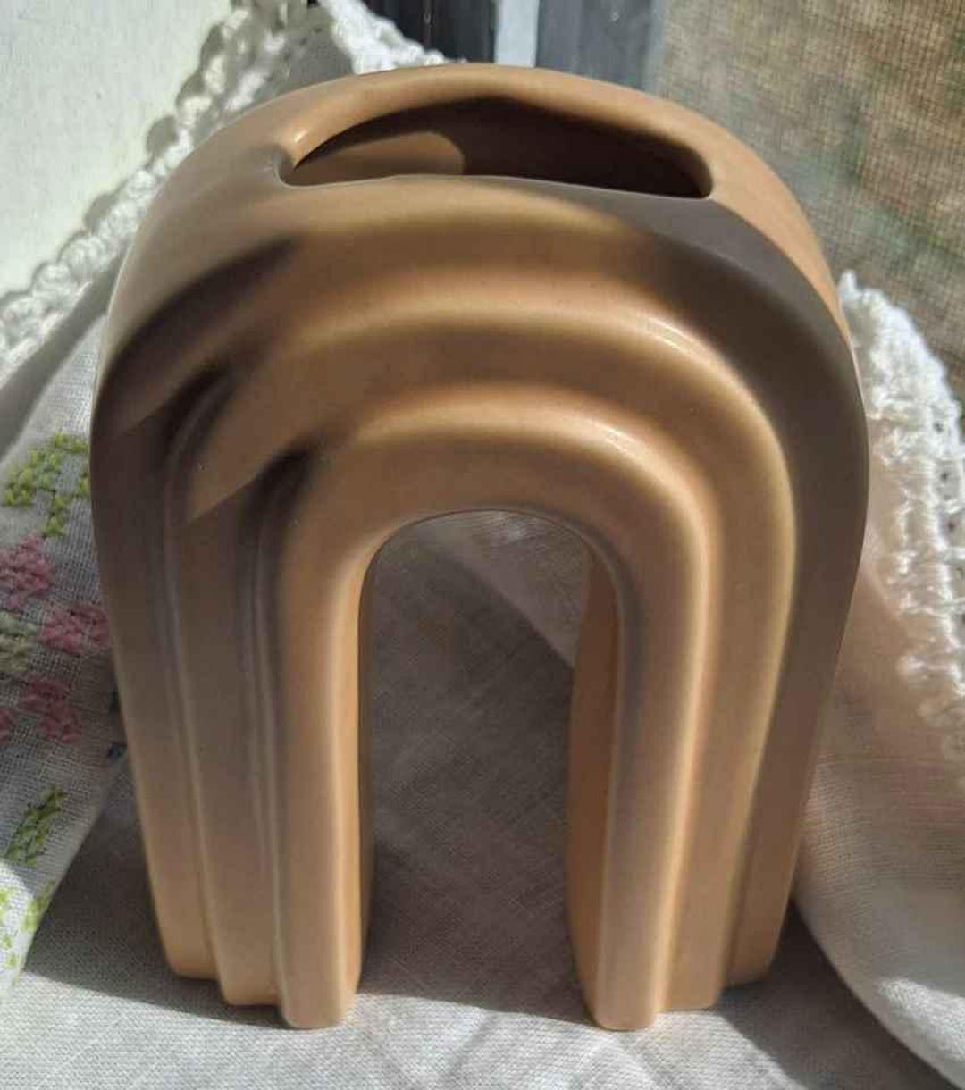 Kave Home "andy Vase" Art Deco Style 6"tall X 4"wide Excellent ...