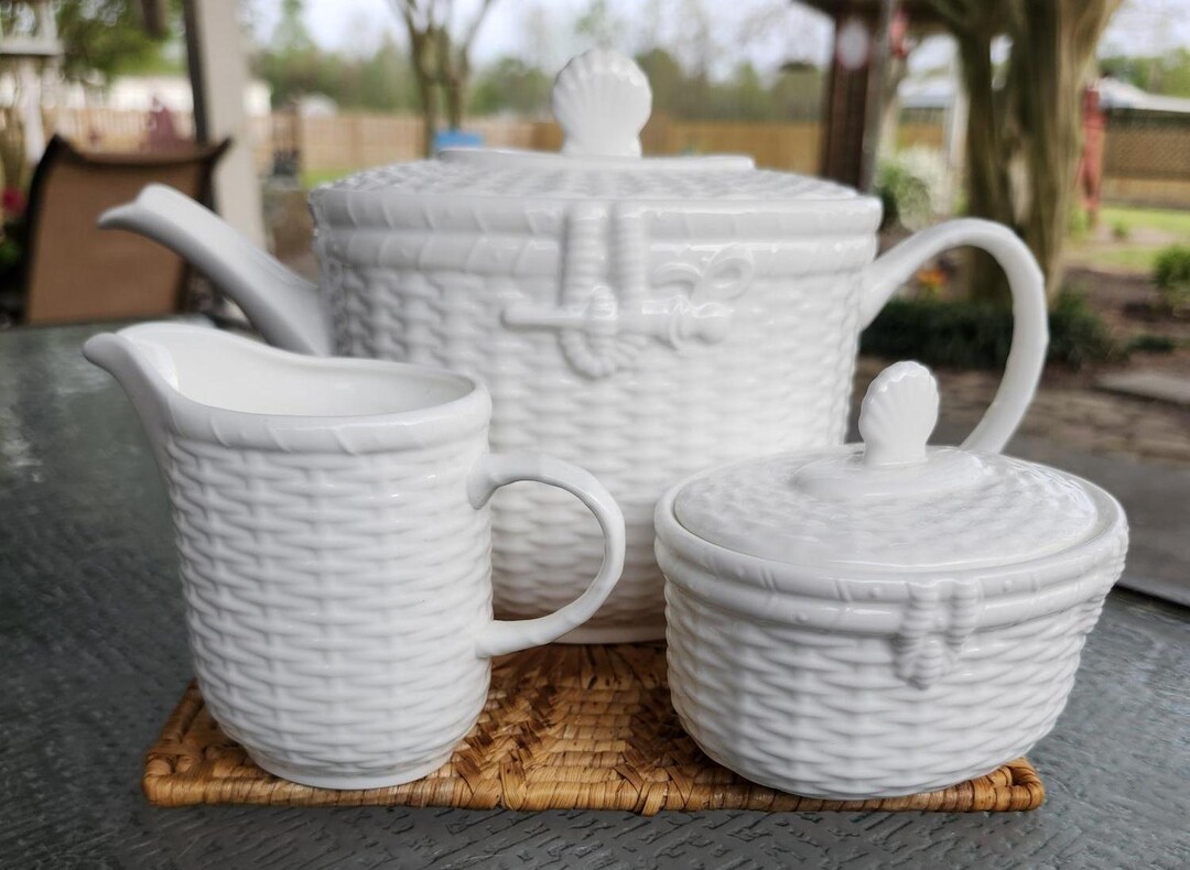 Wedgwood Nantucket Teapot, Creamer, and Sugar Bowl Set – Bone China ...