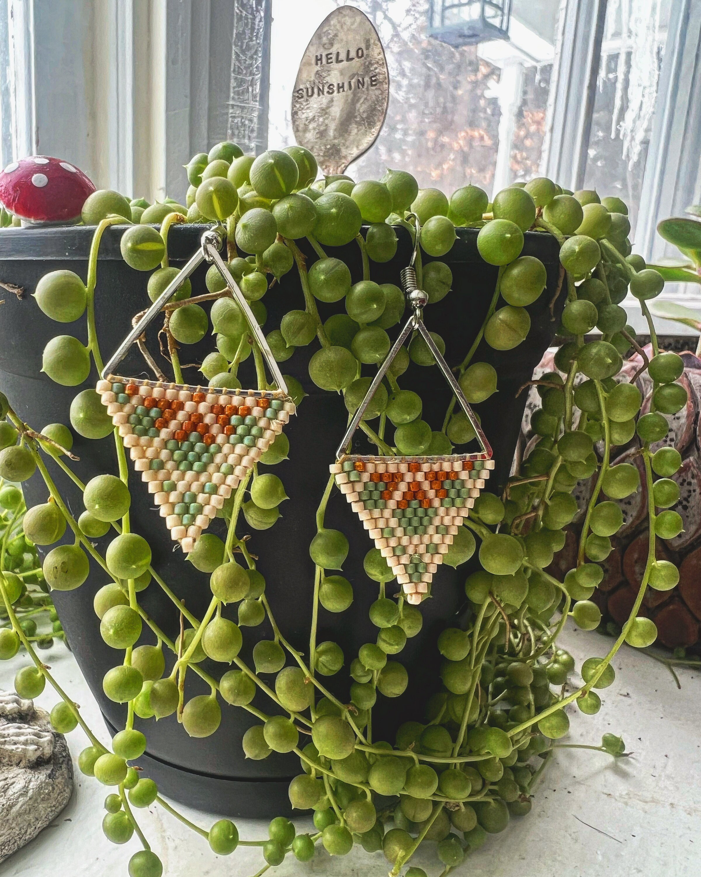 Falling Petals - Seed Bead Earrings - Etsy