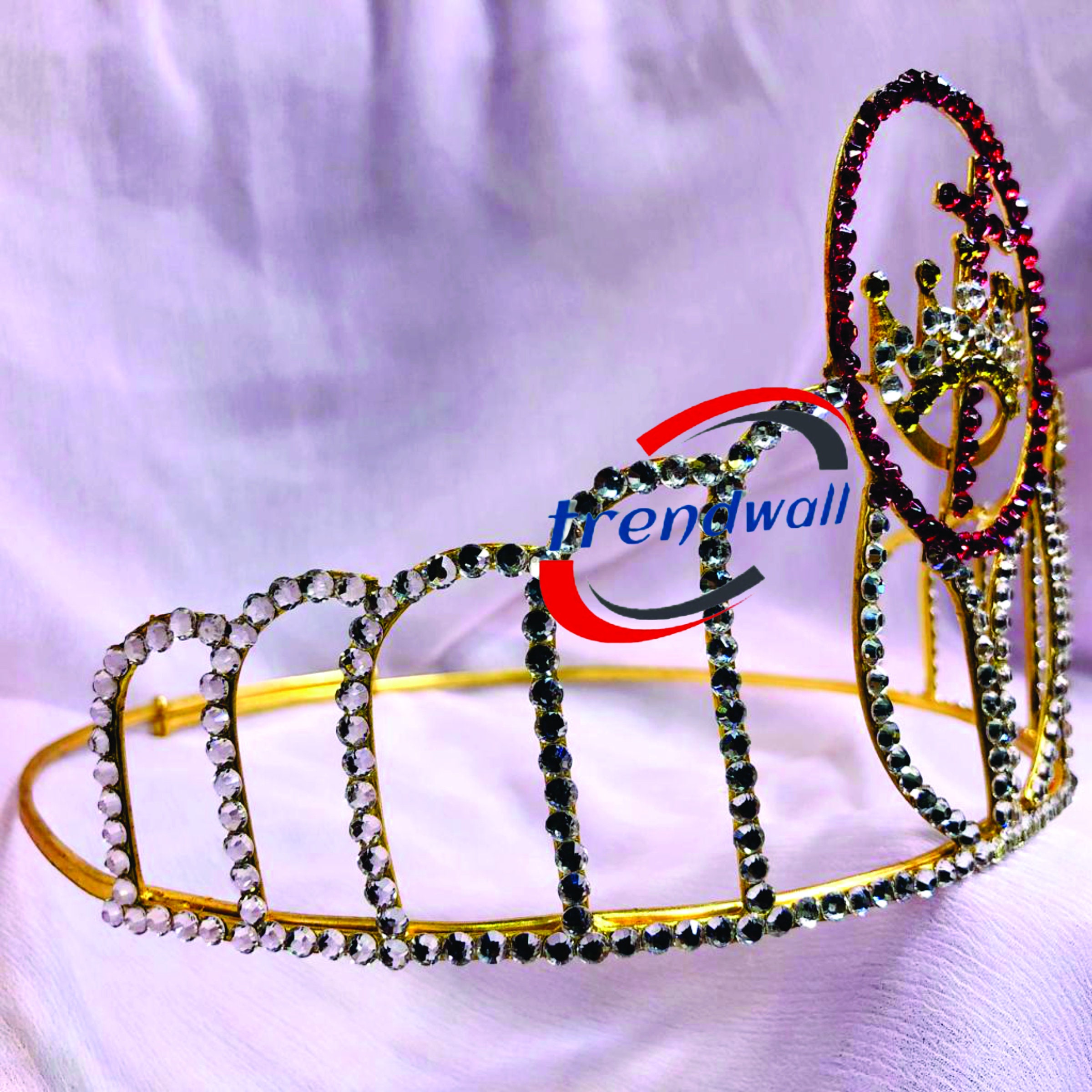 Lady Knights Crusaders Crown, Masonic Knight Templar Crown Gold Tone ...