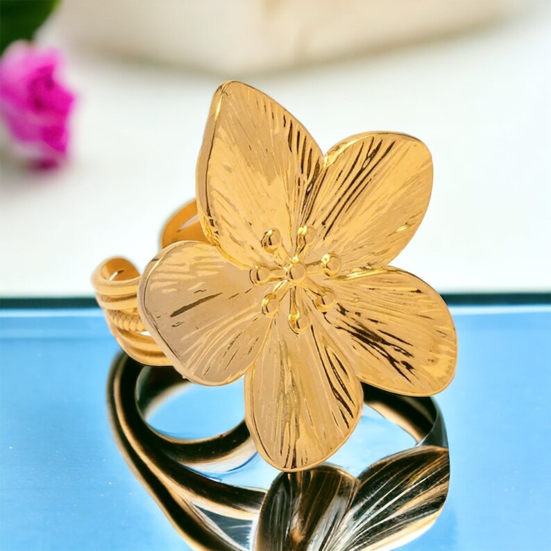 18K Gold Plated Plumeria Flower Ring, Hawaiian Jewelry, Waterproof, Non ...