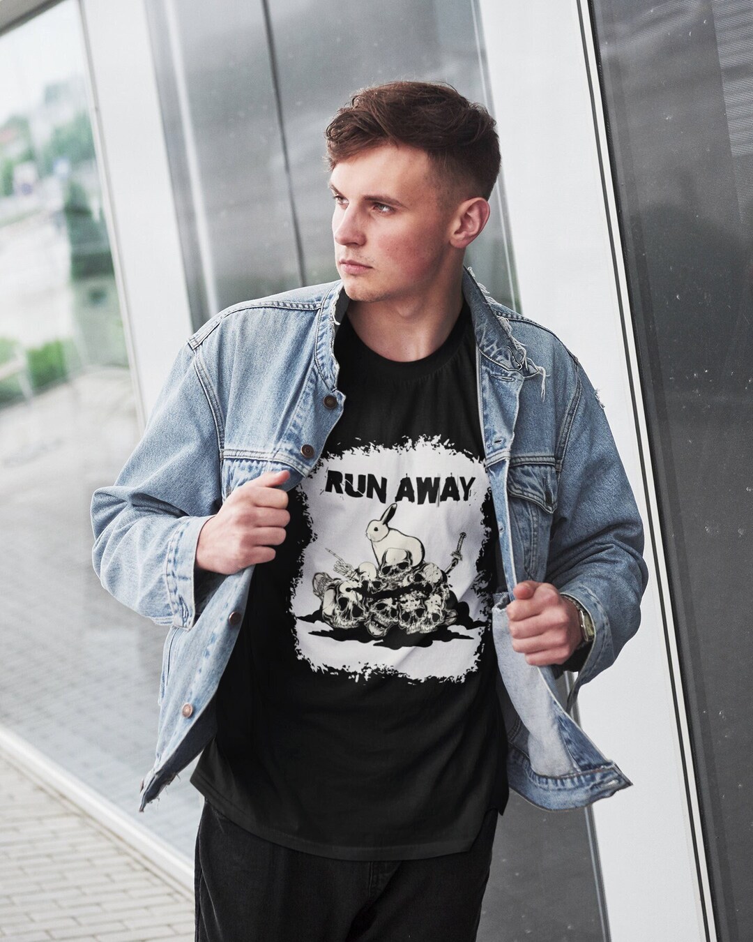 RUN AWAY!! Killer Rabbit Shirt, Murder Rabbit, Funny Rabbit Shirt - Etsy