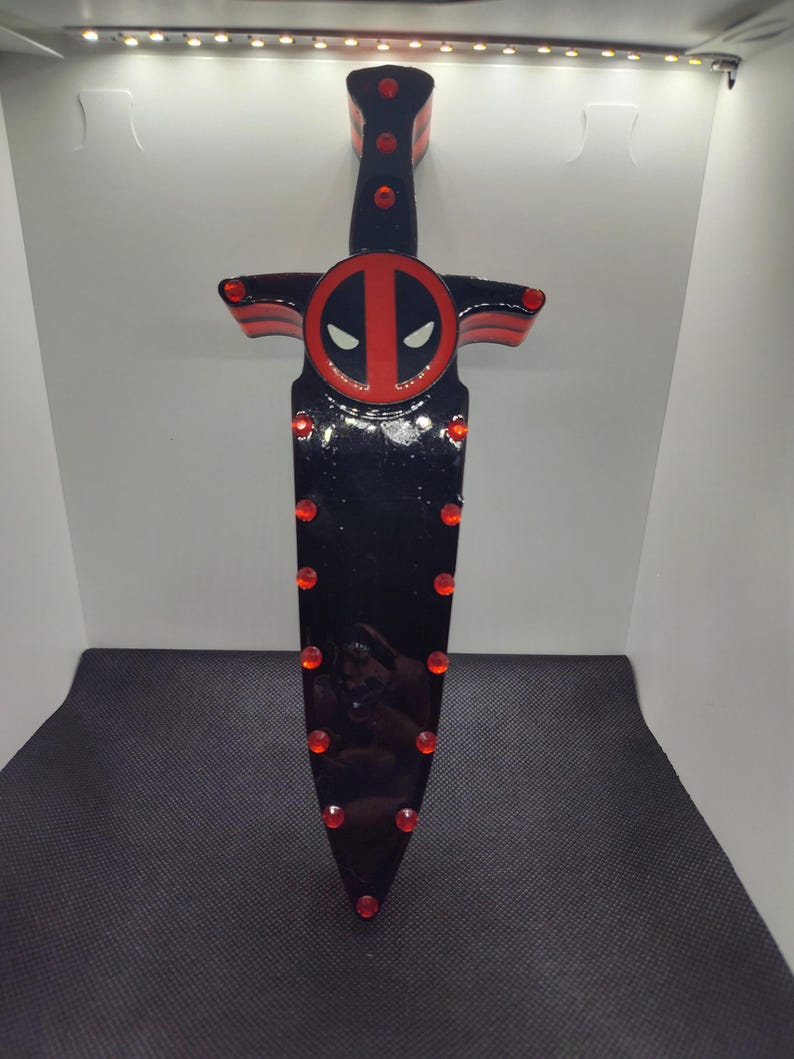 Deadpool Dagger Dice Holder - Etsy