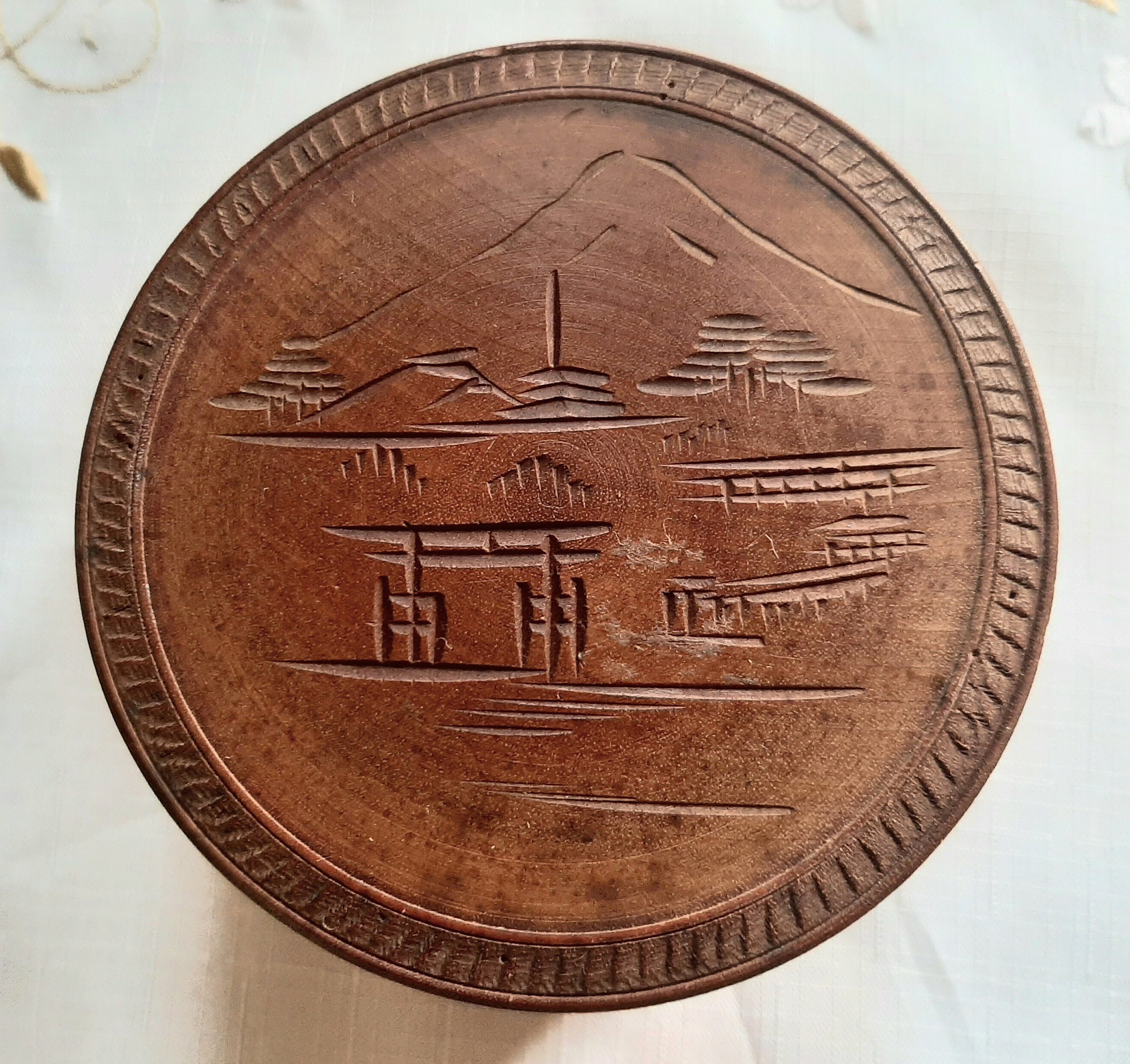 Vintage Round Teak Wood Hand Carved Miyajima Satsuma Japanese Box ...