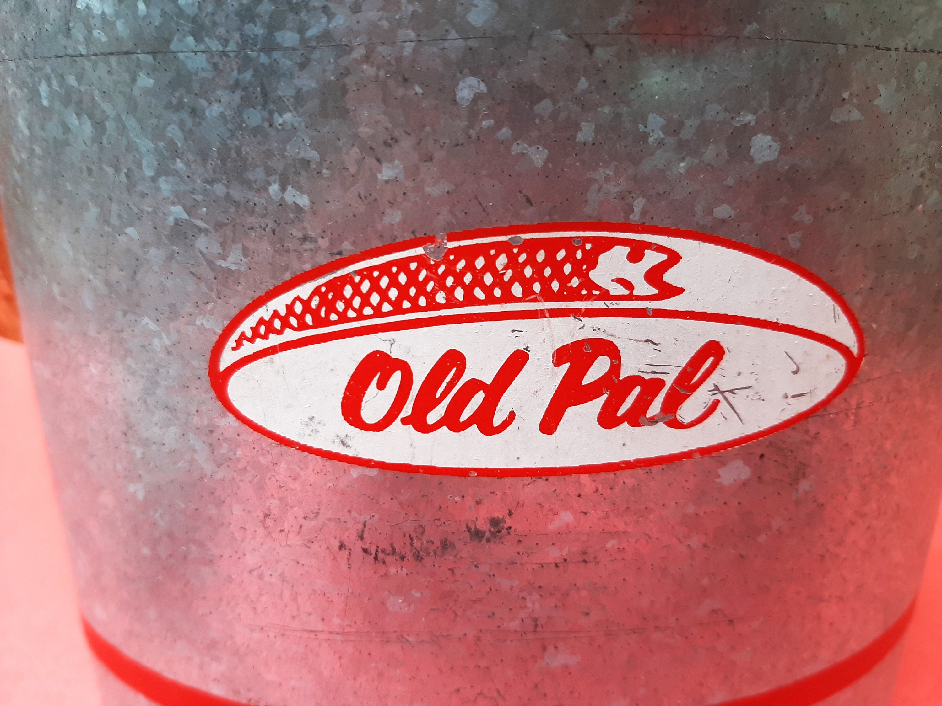 Old Pal Galvanized Metal Minnow Bucket With Plastic Strap Woodstream ...