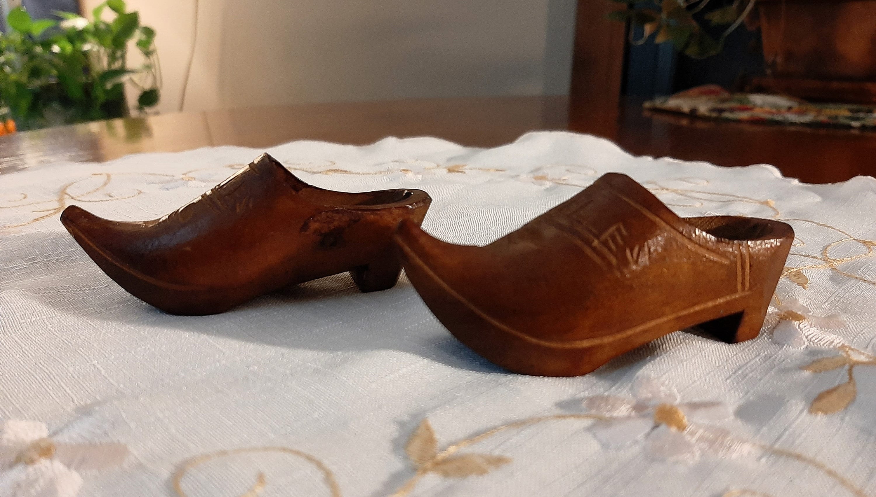 Antique Bruxelles Miniature Carved Wooden Clogs WWII Souvenir Belgium ...