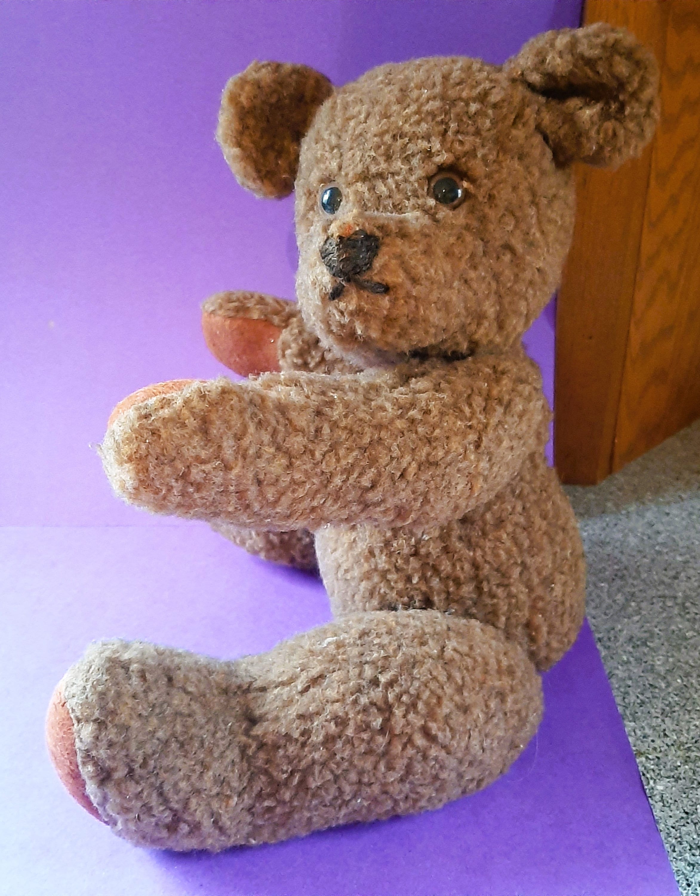 Vintage Lambs Wool Brown Jointed Teddy Bear With Pointy Snout and Glass Eyes, Collectible Wood ...
