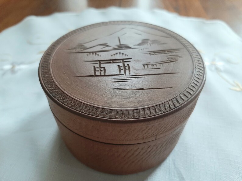 Vintage Round Teak Wood Hand Carved Miyajima Satsuma Japanese Box ...