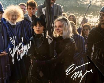 Emma Myers Signed - Etsy