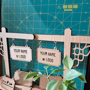 Custom Mini Signpost - Choice of Wood / Cardboard, and Size - Etsy