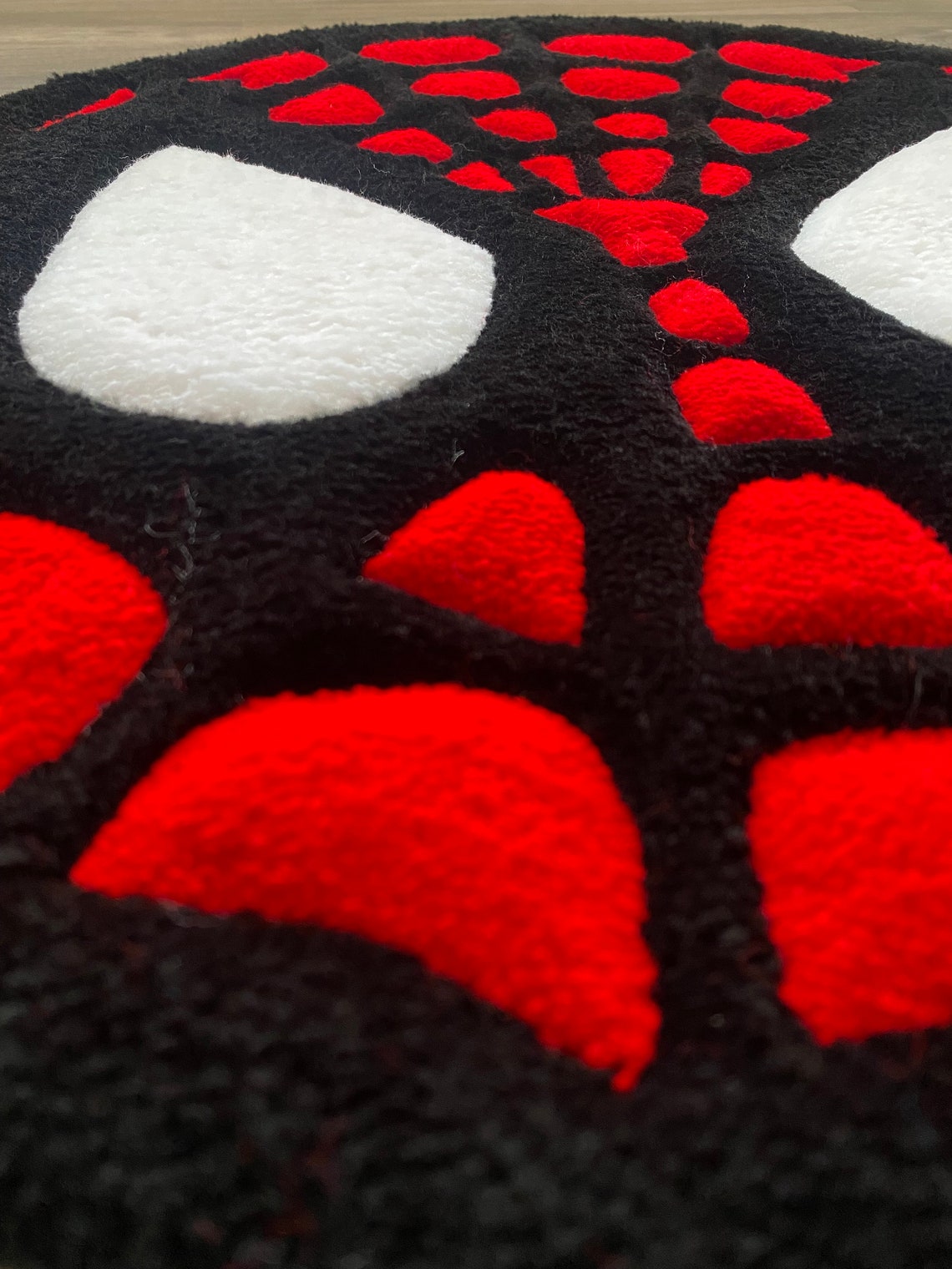 M.T.O Spidey Face Custom Tufted Rug - Etsy