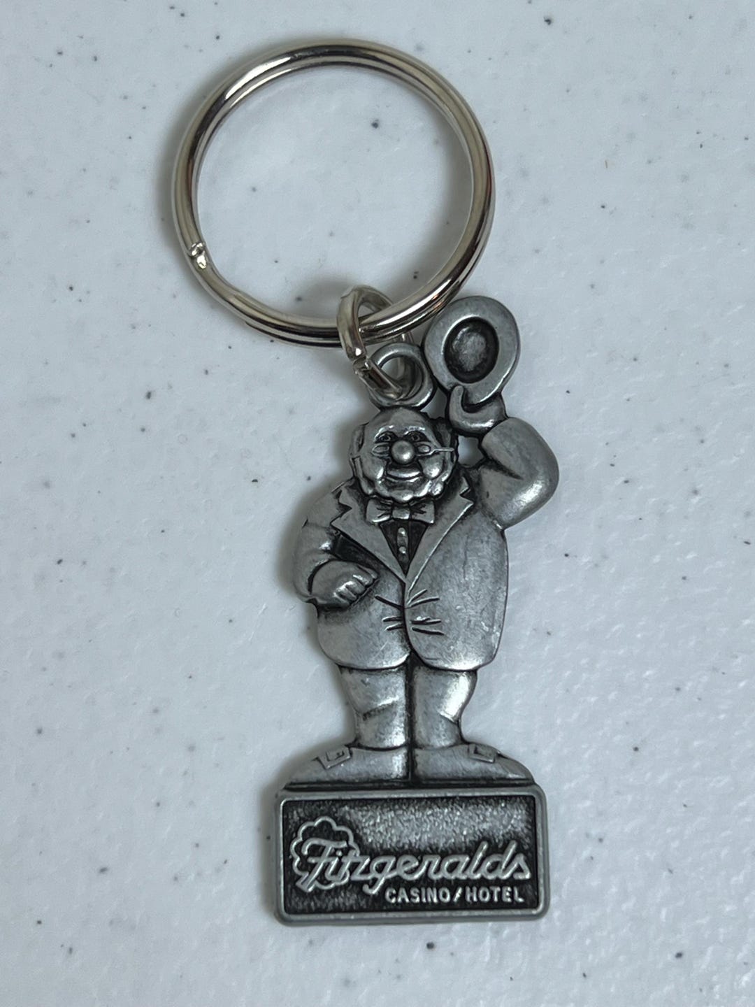 VTG Fitzgeralds Casino Keychain Metal Hotel Mr O'lucky Las Vegas Reno ...