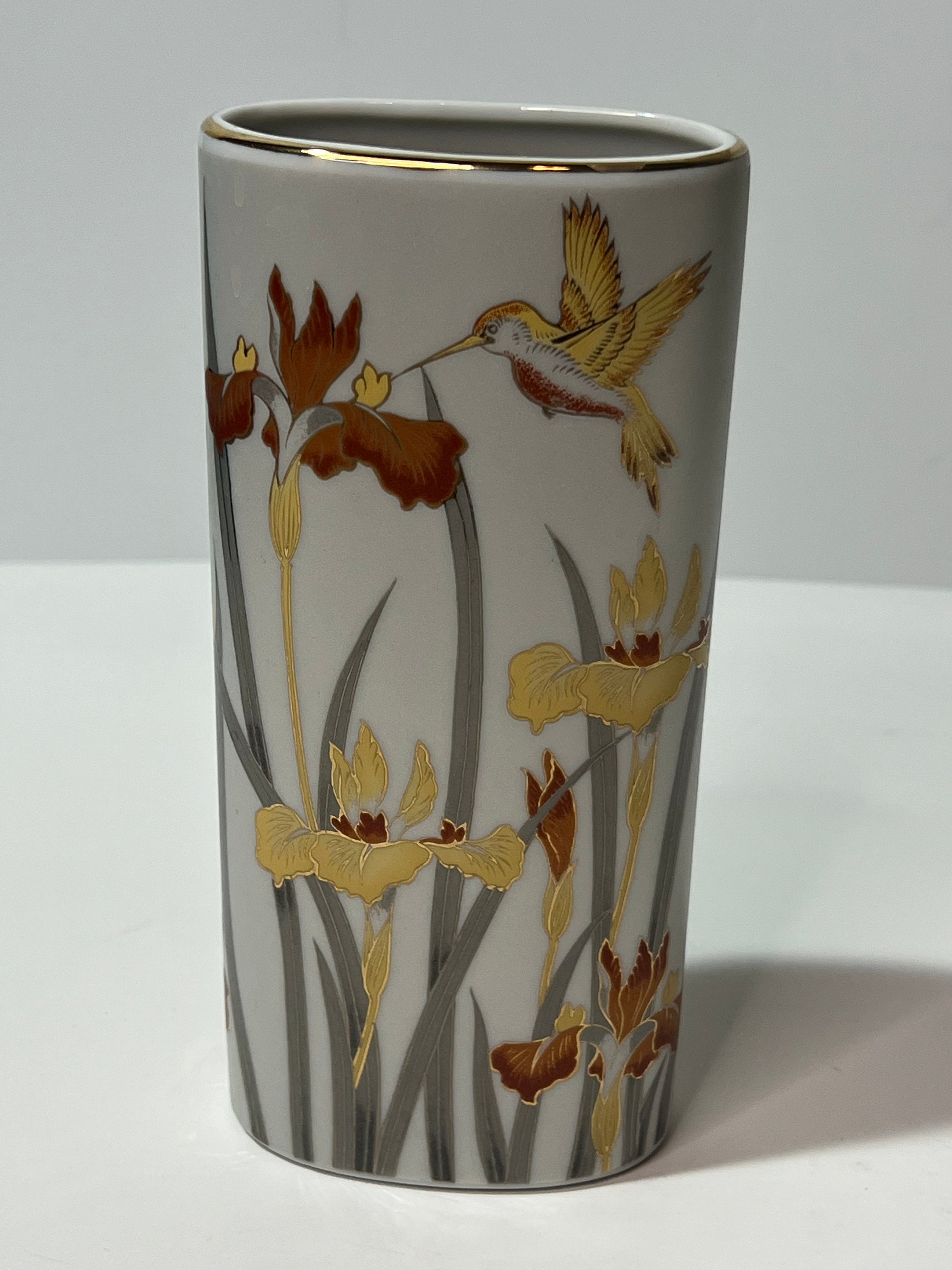 Japanese Floral Hummingbird Vase Iris Flowers Beautiful Gold Bronze ...