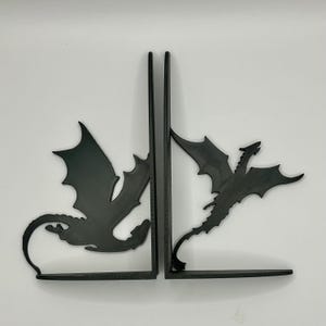 Dragon Bookend Set | Decorative Book Ends | Chapter Art Bookends | 3D ...