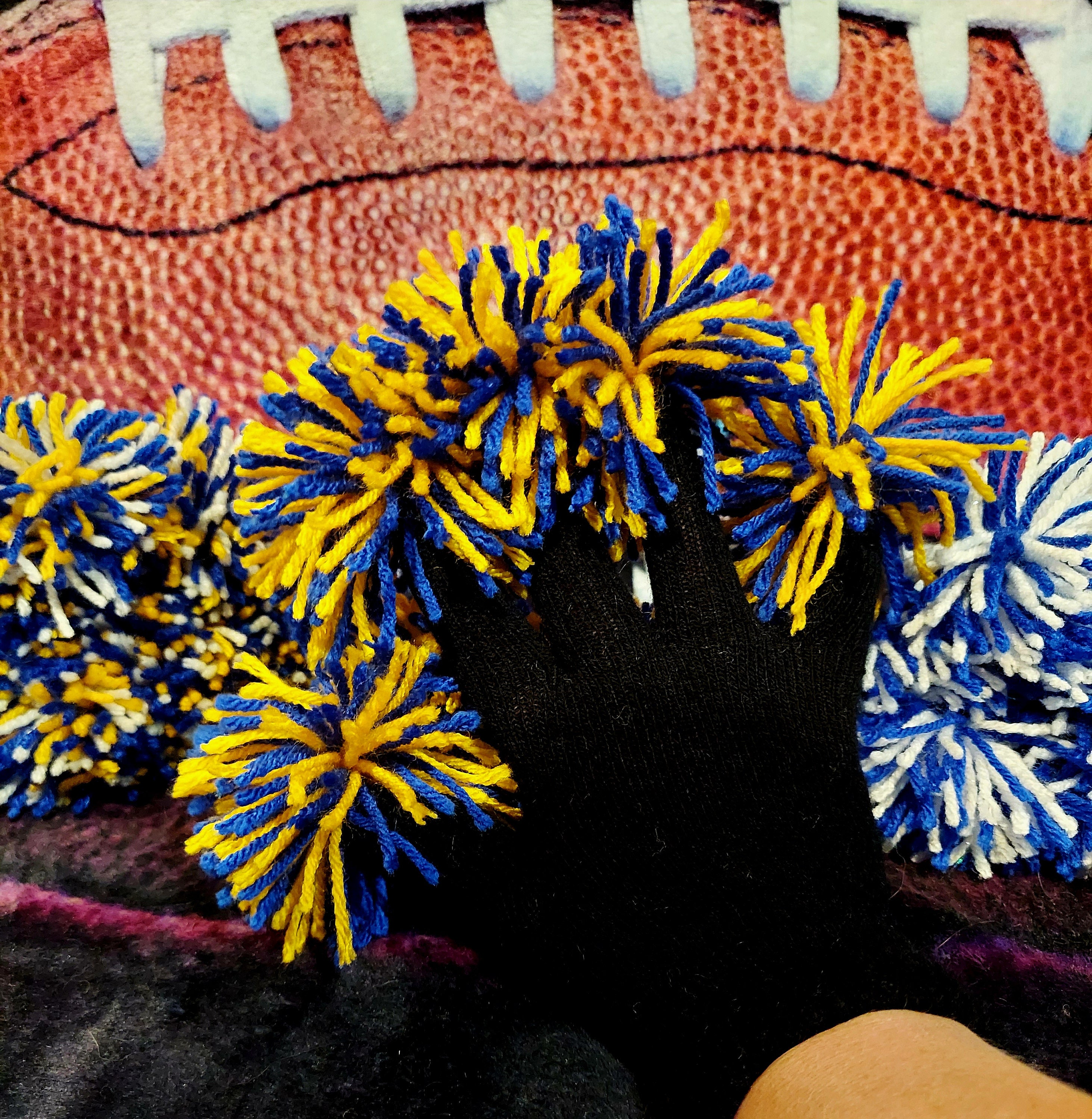 Super Fan Spirit Hands Gloves Red - Etsy