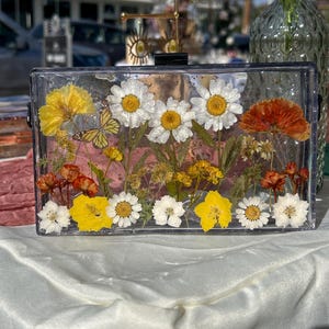 Real Dried Flower Resin Clutch – Spring Wedding Purse - Etsy