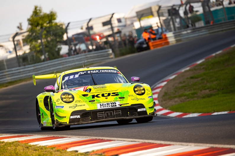 Mural grello, 24h Nürburgring Legend, Manthey Racing Porsche 911 GT3 R ...