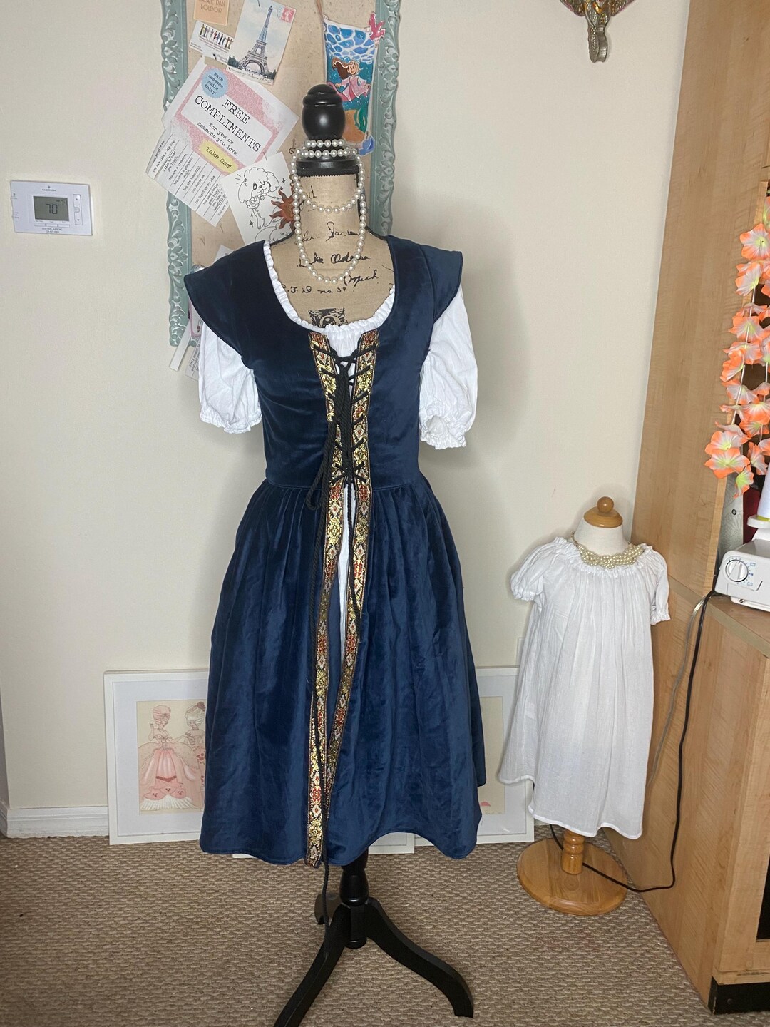 Loren Velvet Corset Dress With Embroidered Ribbon /knee Length/cap ...