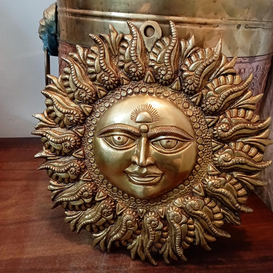 Brass Sun Wall Hanging: Vastu Surya Art, Reiki Healing Decor (25 CM) - Etsy