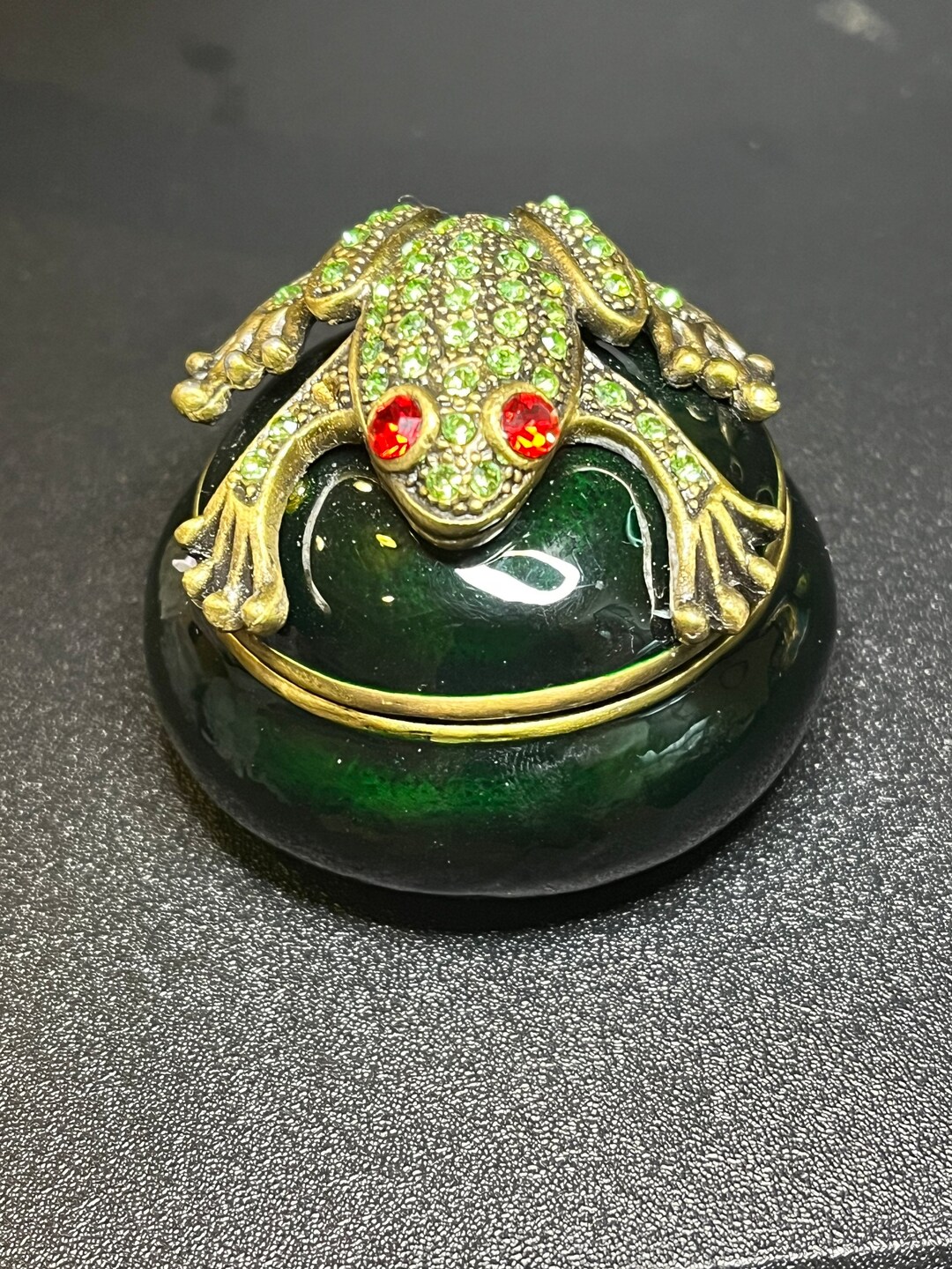 Frog Crystal Like New Trinkets or Pill Box. Gold and Green Crystals on ...