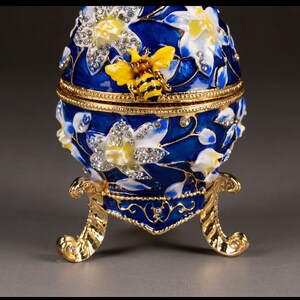 Floral Beehive Crystal Faberge Style Floral Hinged Egg. Blue and Yellow ...