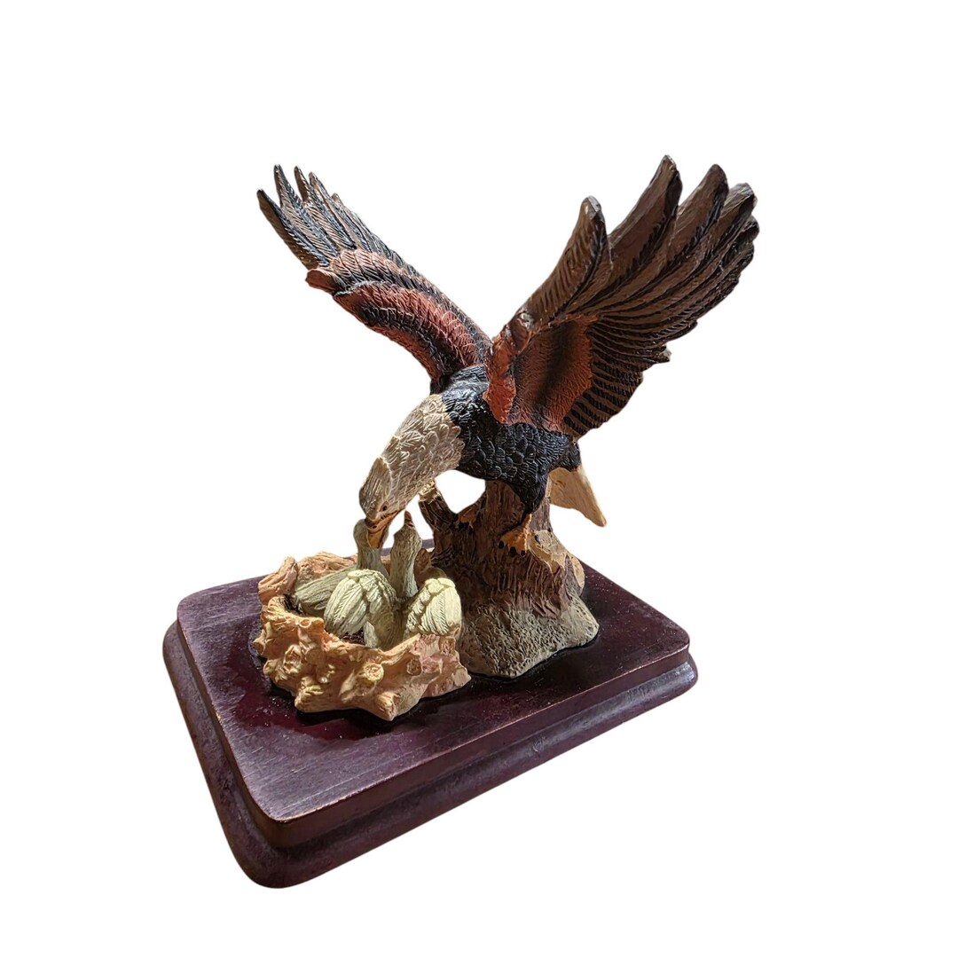 Hand-painted Vintage Bald Eagle Figurine on Wood Base With Nest Scene ...