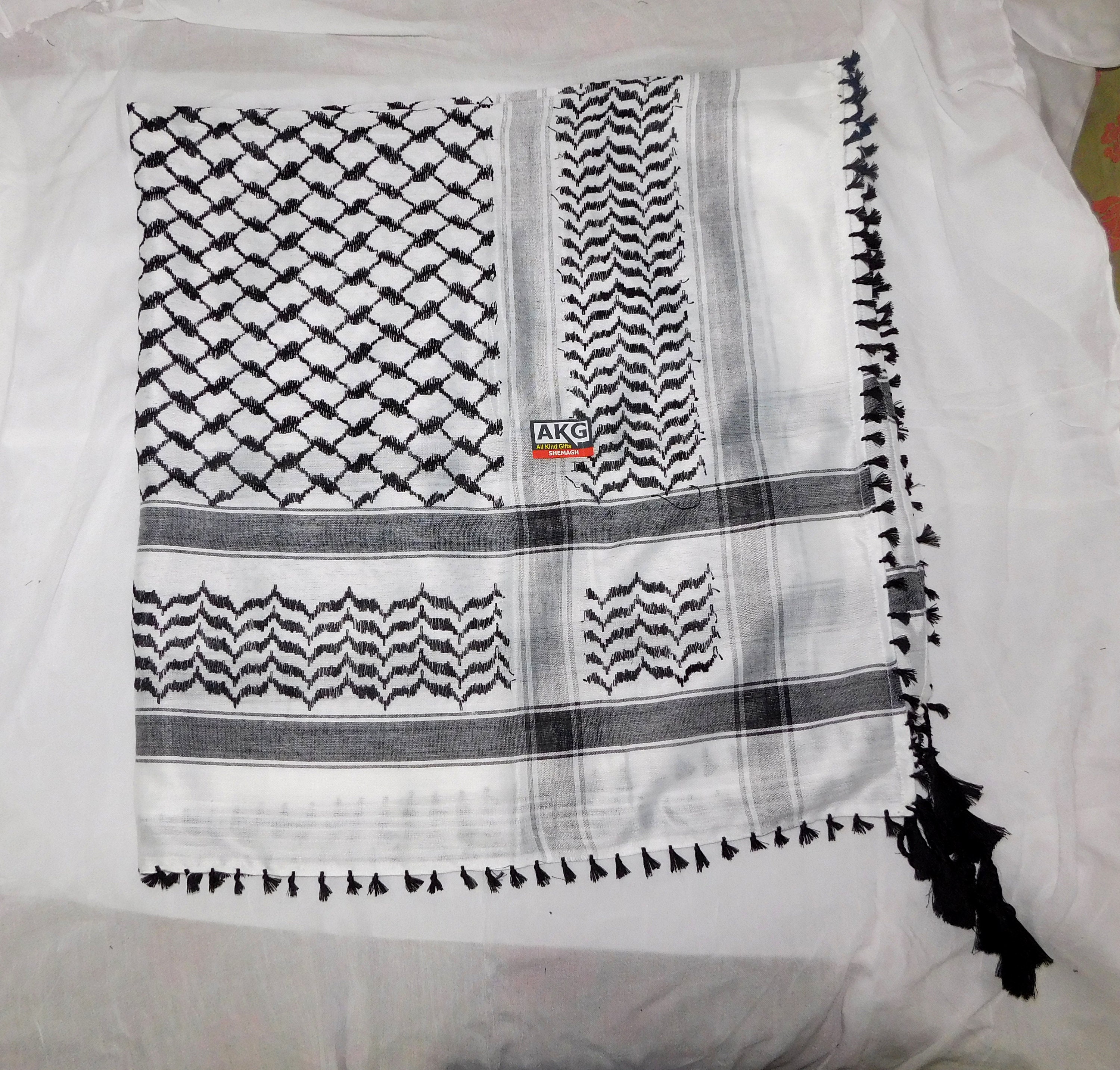Palestine Keffiyeh Shemagh Scarf, Hirbawi Shemagh Keffiyeh, Black White ...