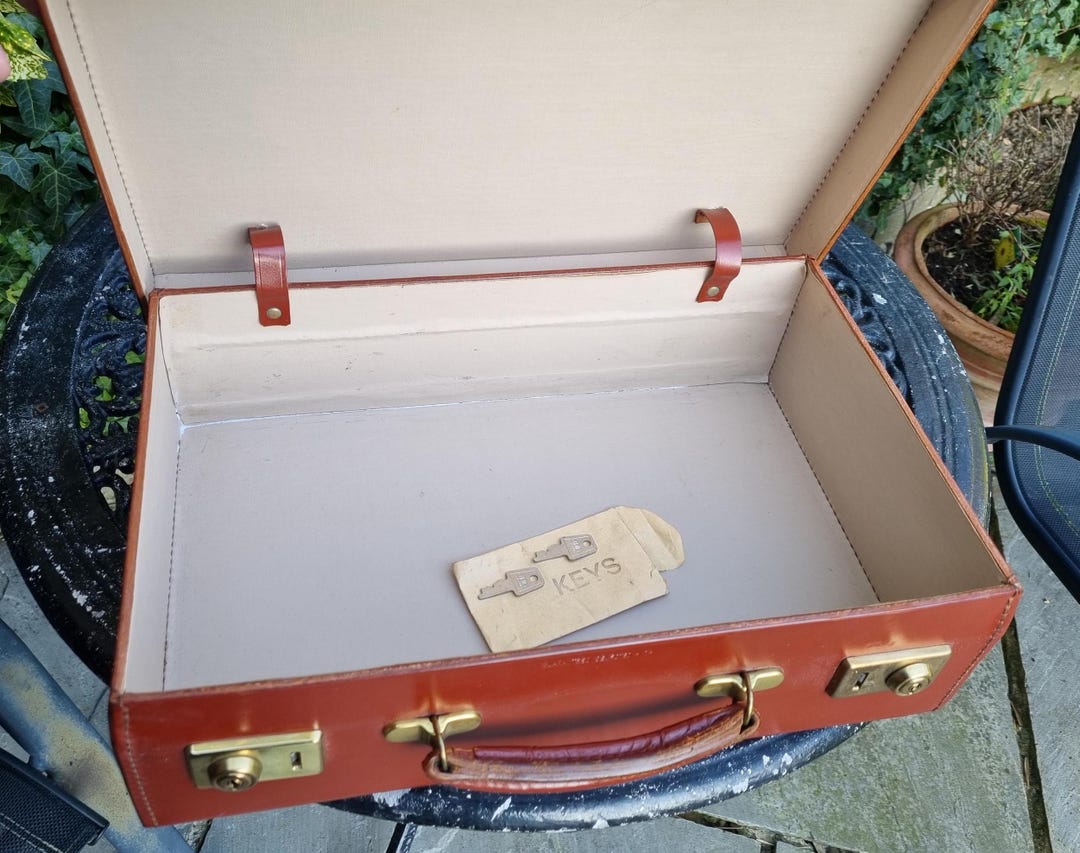 Vintage Leather Briefcase 16" C 1930 - Etsy