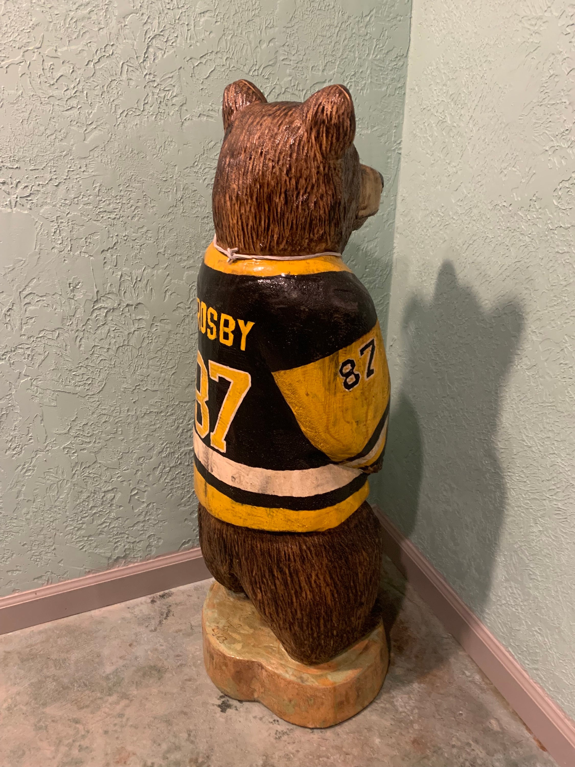 Chainsaw Carved Standing Bear, Sid, Pittsburg Penguins Jersey 87 Bear ...