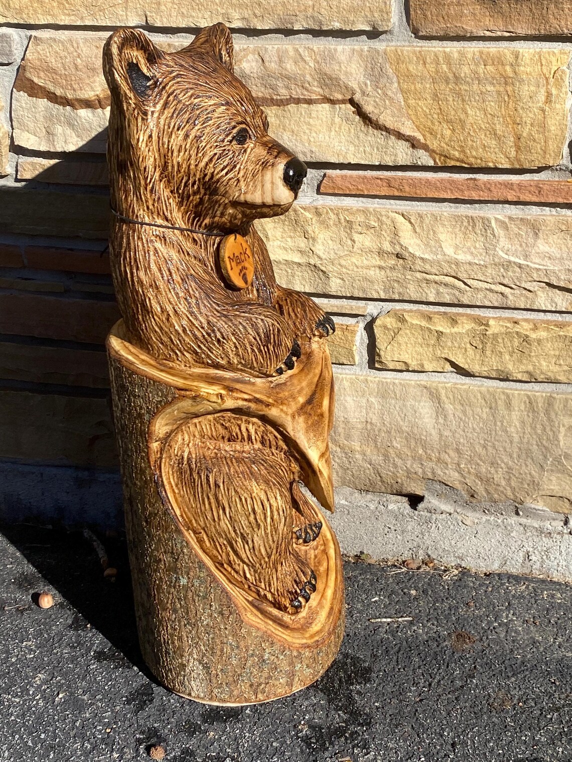 Chainsaw Carved Bear in Log. Mack ! One of a Kind! Sweet Bear! - Etsy